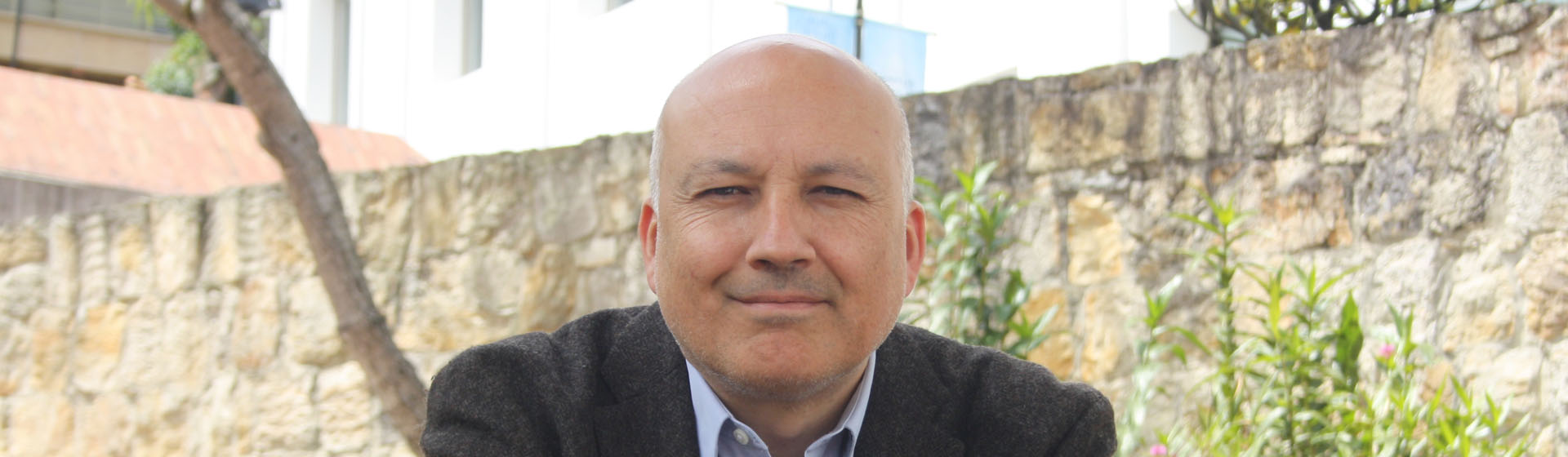 Daniel Bonilla asciende a profesor titular | Uniandes